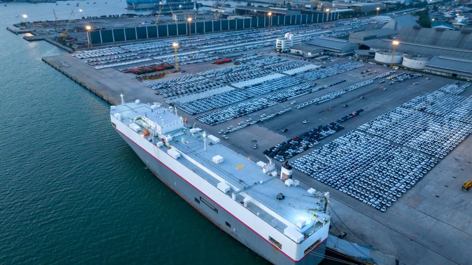 Budget-Friendly Choices with Enclosed Car Shipping Companies - High End ...